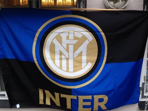 Inter flag Mål: ca. 95 x 140 cm. - Flag / klubber / Lande - Fodboldstore.dk
